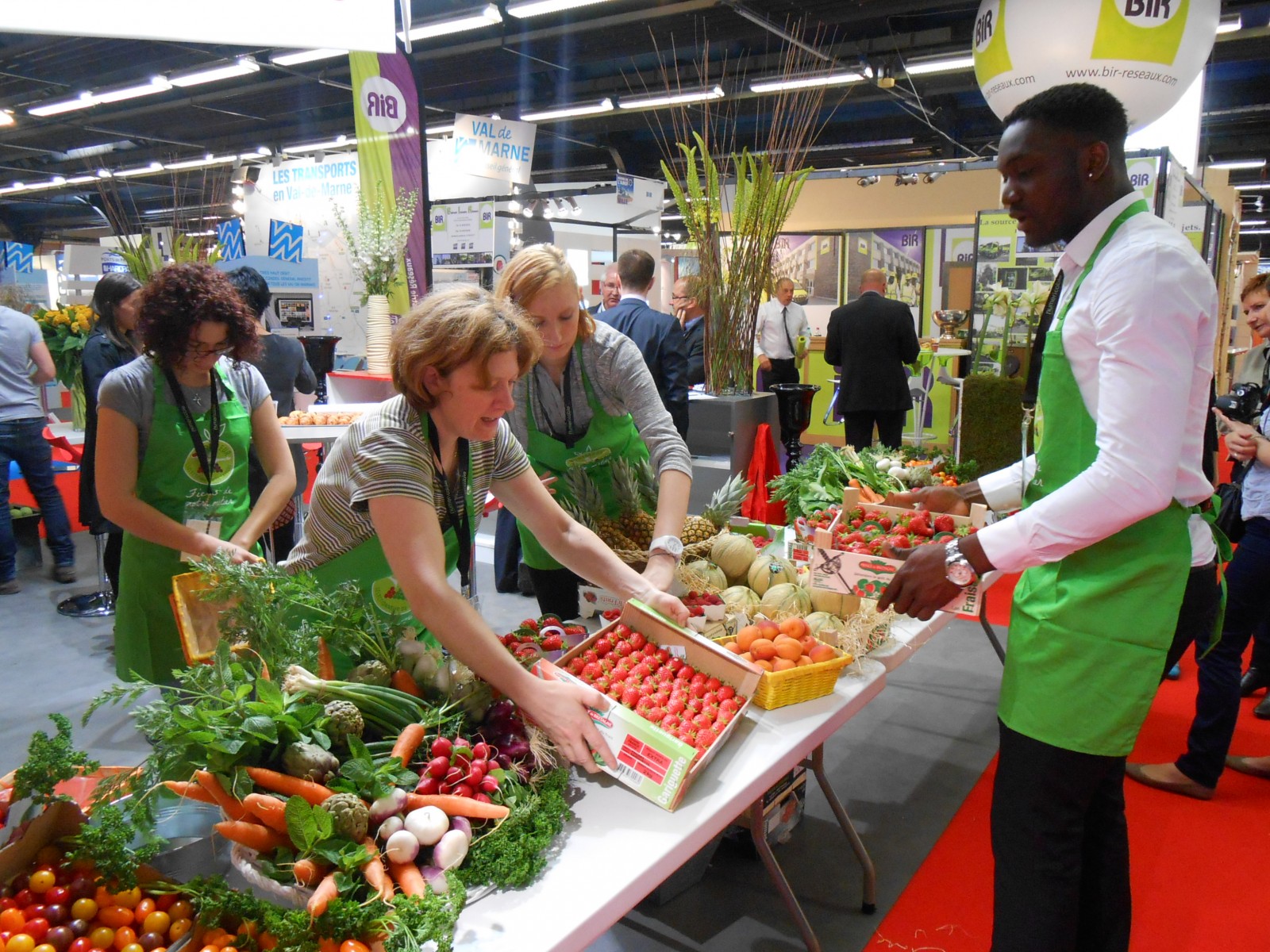 Animation autour des fruits et légumes de saison au Salon de la ...